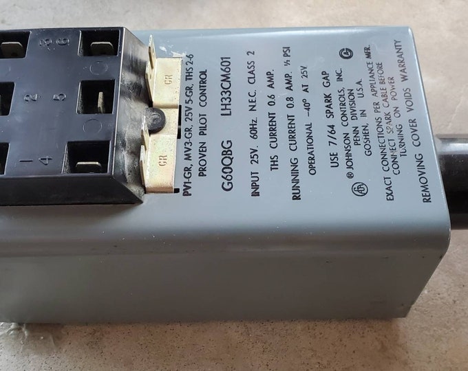 New. NOS. Johnson Pilot Control Gas Valve CSA42A-600. Johnson Ignition ...