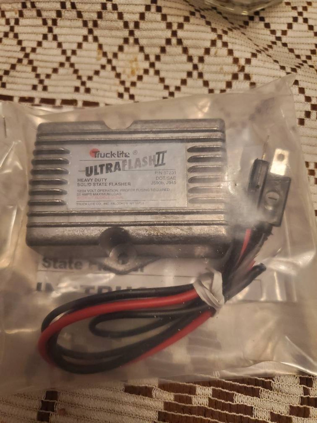 Truck-lite Ultra-flash Heavy Duty Solid State Flasher for Big Rig ...