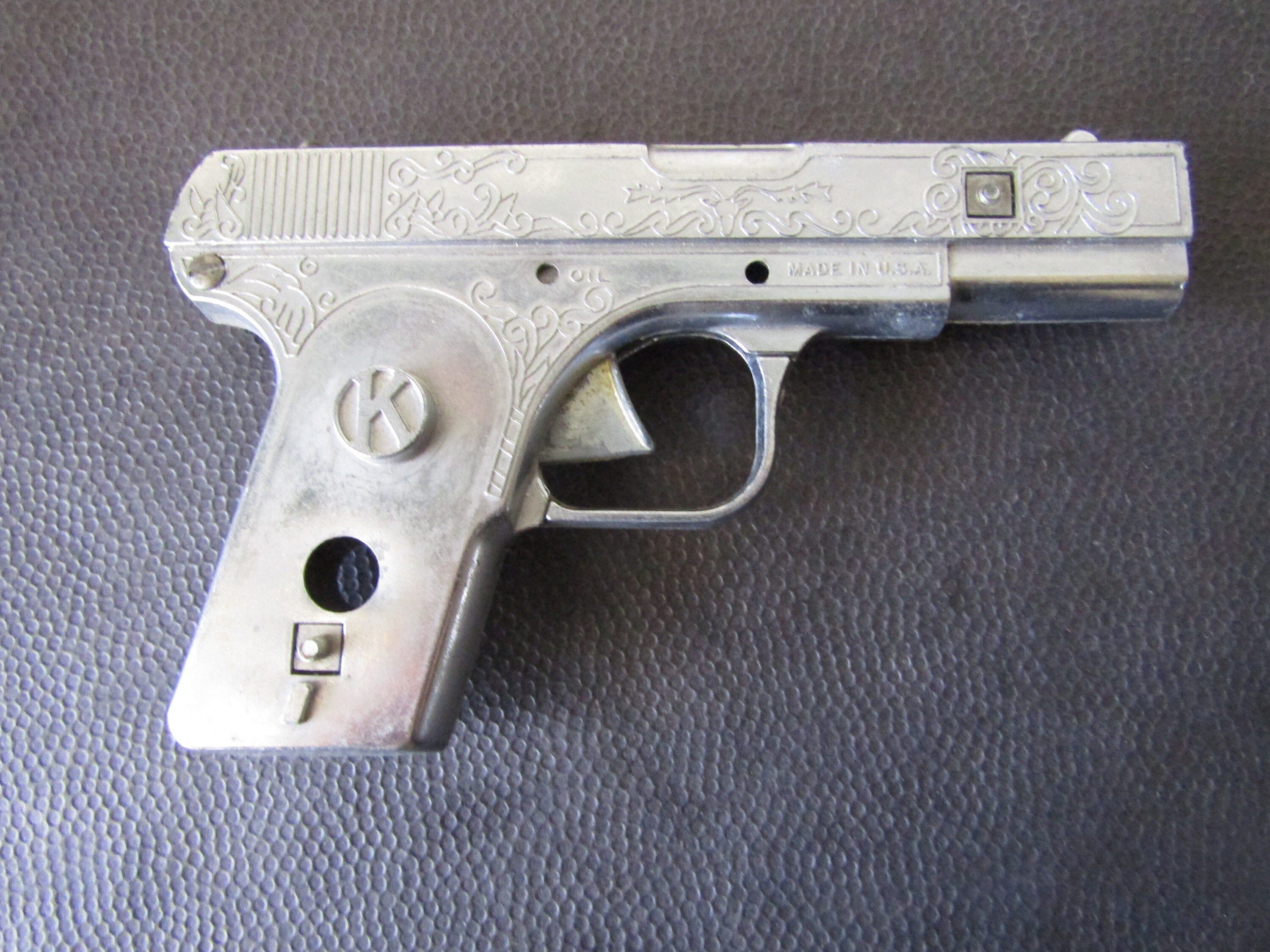 Vintage 1950s Metal toy gun Lone Star Stampede prop gun Toy Pistol ...