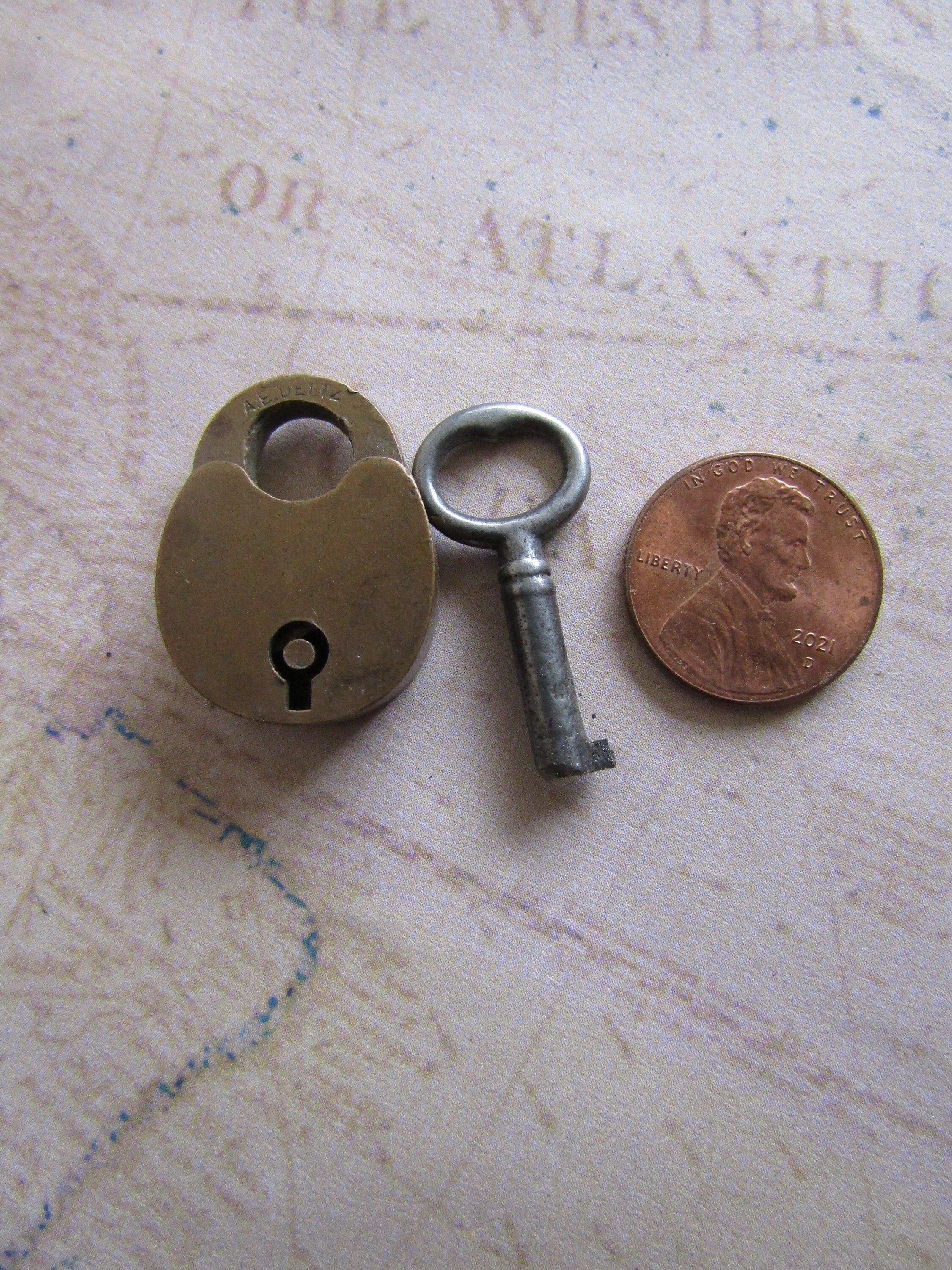 A. E. Deitz Lock With Key, Antique Pad Lock, Vintage Lock, 19th Century ...