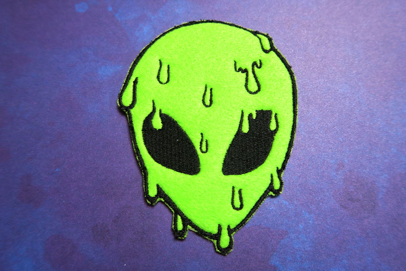 Trippy Drippy Alien Iron-on Patch | Etsy