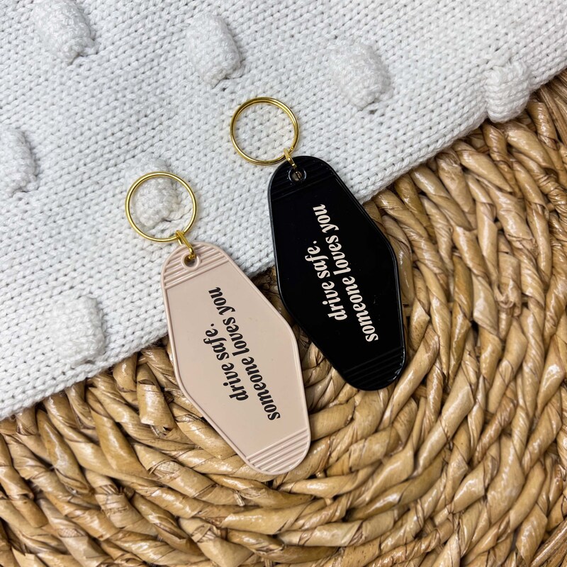 Motel Keychain - Etsy