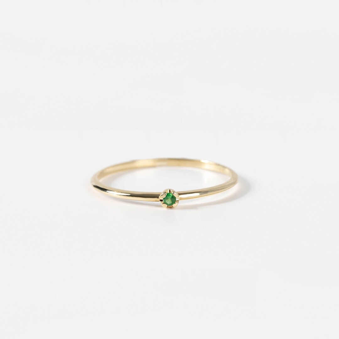 14K Gold Tsavorite Ring: Minimalist Green Garnet Stacking Ring - Etsy