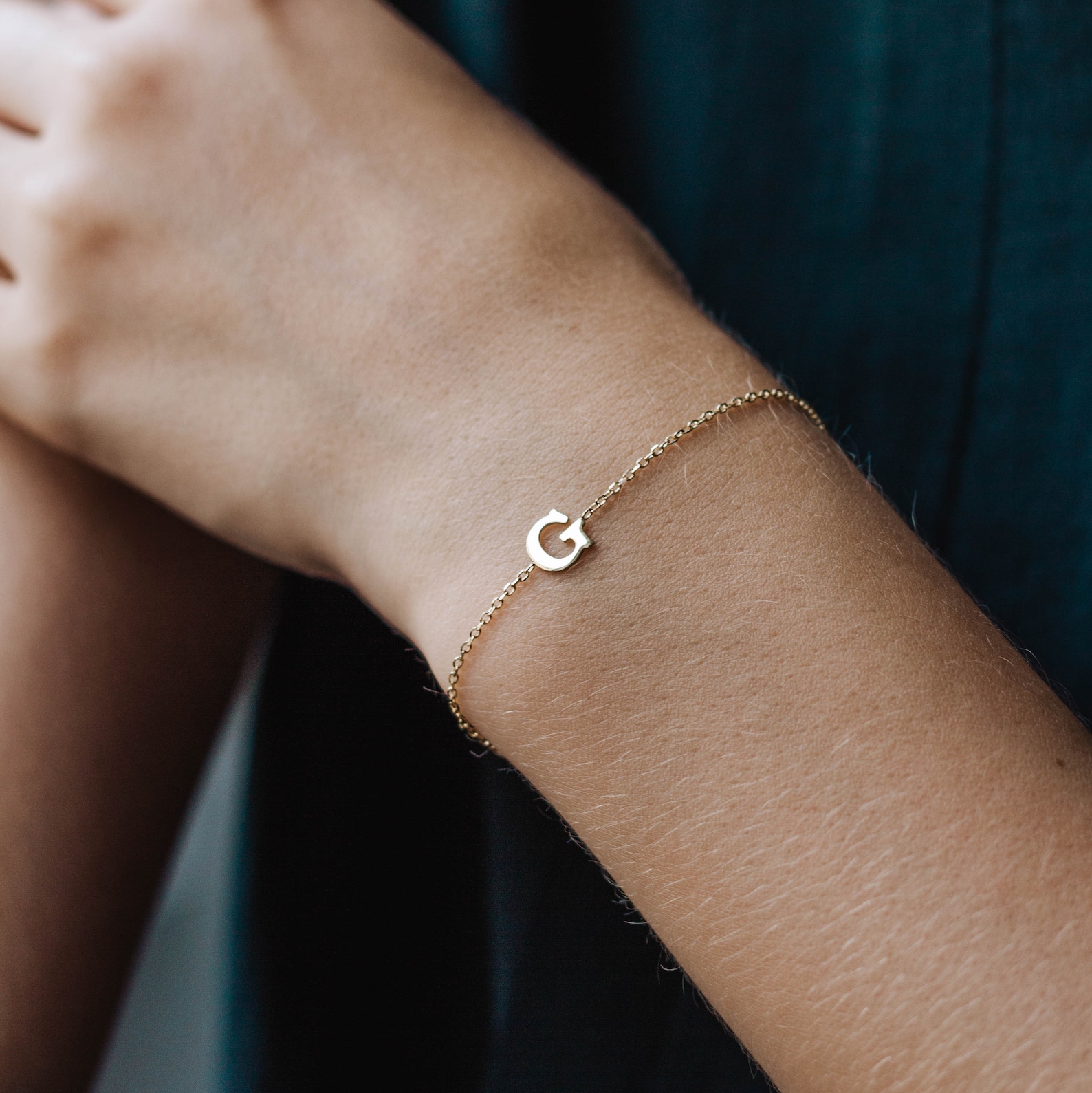 14K Solid Gold Initial Bracelet, Custom Letter, Personalized Dainty ...