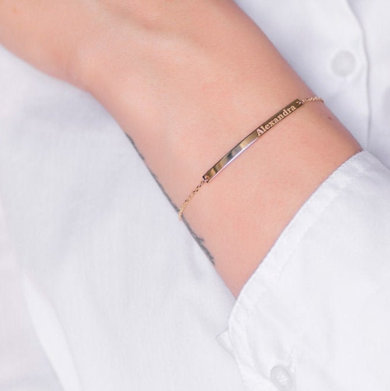 14K Solid Gold Custom Bar Bracelet – Personalized Nameplate, Engraved ...