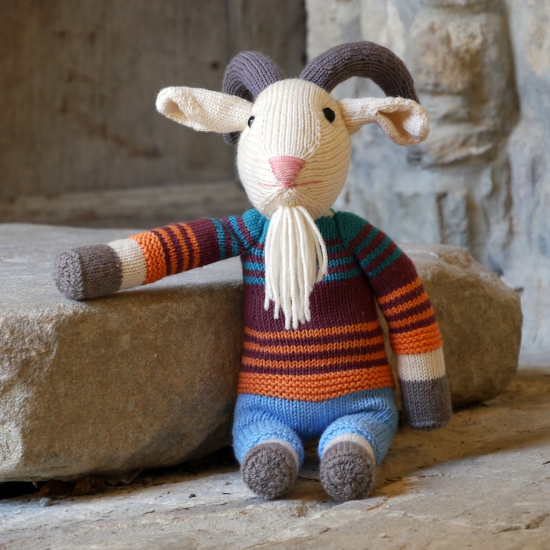 ERICH THE GOAT Knitting Pattern - Etsy