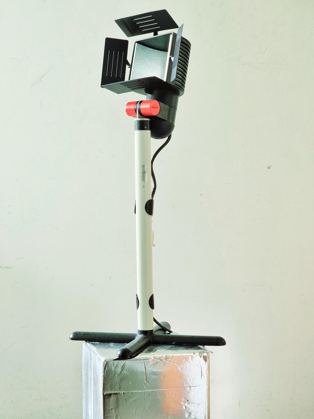 Roger Tallon Erco Studio Theater Movie Spot Desk Lamp Micro Design 1972 ...