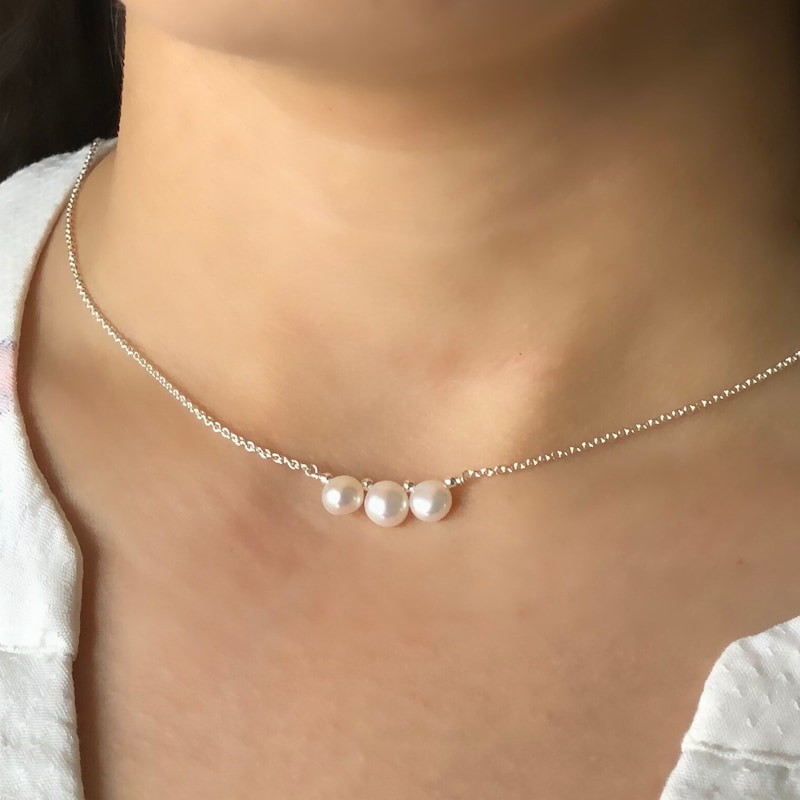 Three Pearls - Etsy