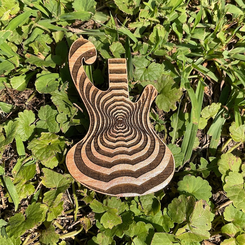 Pachyderm Bass Illusion Wood Magnet: Les Claypool Inspired Art - Etsy