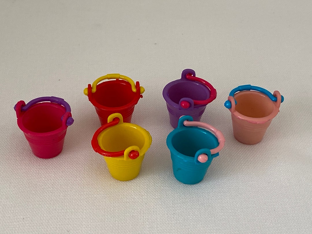 Dollhouse Miniature Sand Bucket ~ Sand Pail ~ Beach ~ Beach Toy ~ 1:12 ...