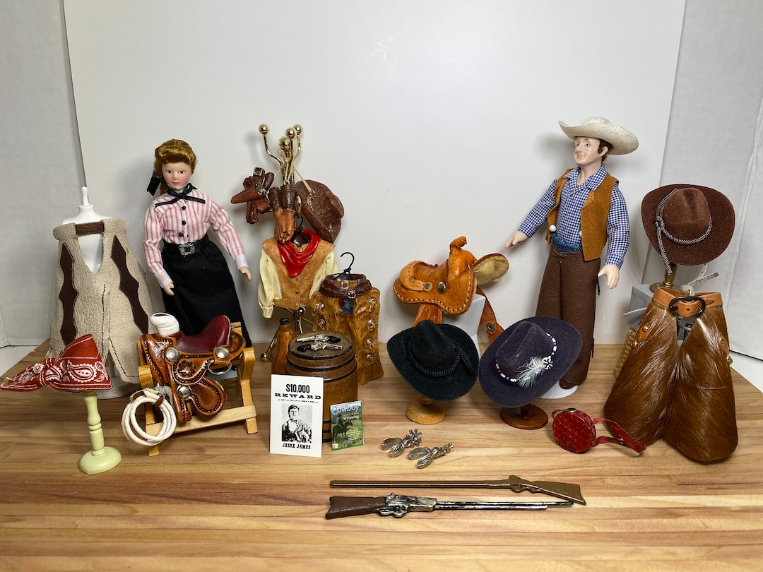 Dollhouse Miniature Western Accessories ~ Cowboy Hat ~ Saddle ~ Chaps ...