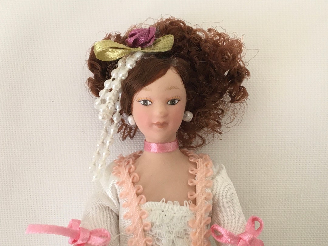 Dollhouse Miniature Doll ~ Victorian Women ~ 1:12th Scale ~ Mother ...