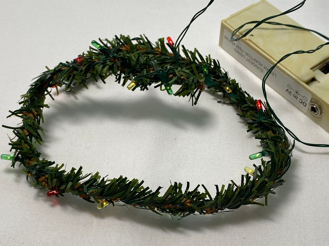 Dollhouse Miniature Christmas Garland ~ Christmas Decoration ~ Holiday ...