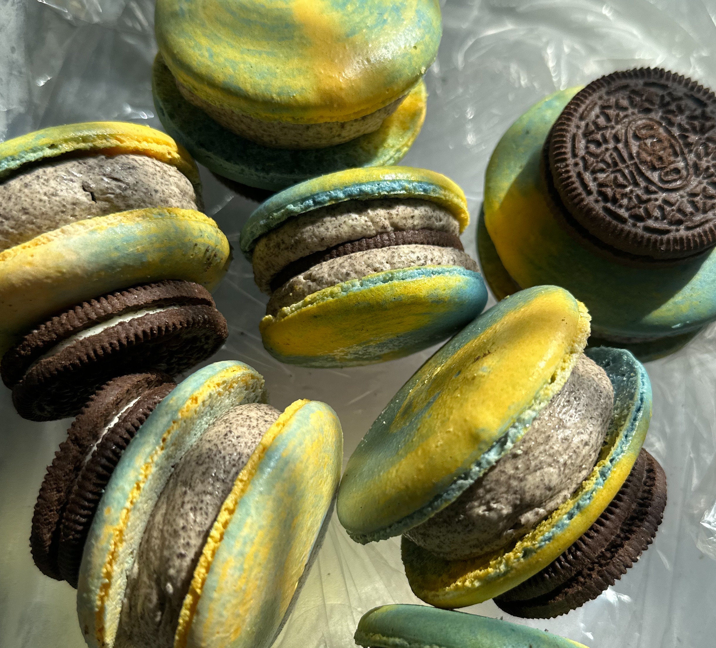 Oreo Macarons Korean Style Fatcarons per Piece regular or Jumbo Size - Etsy