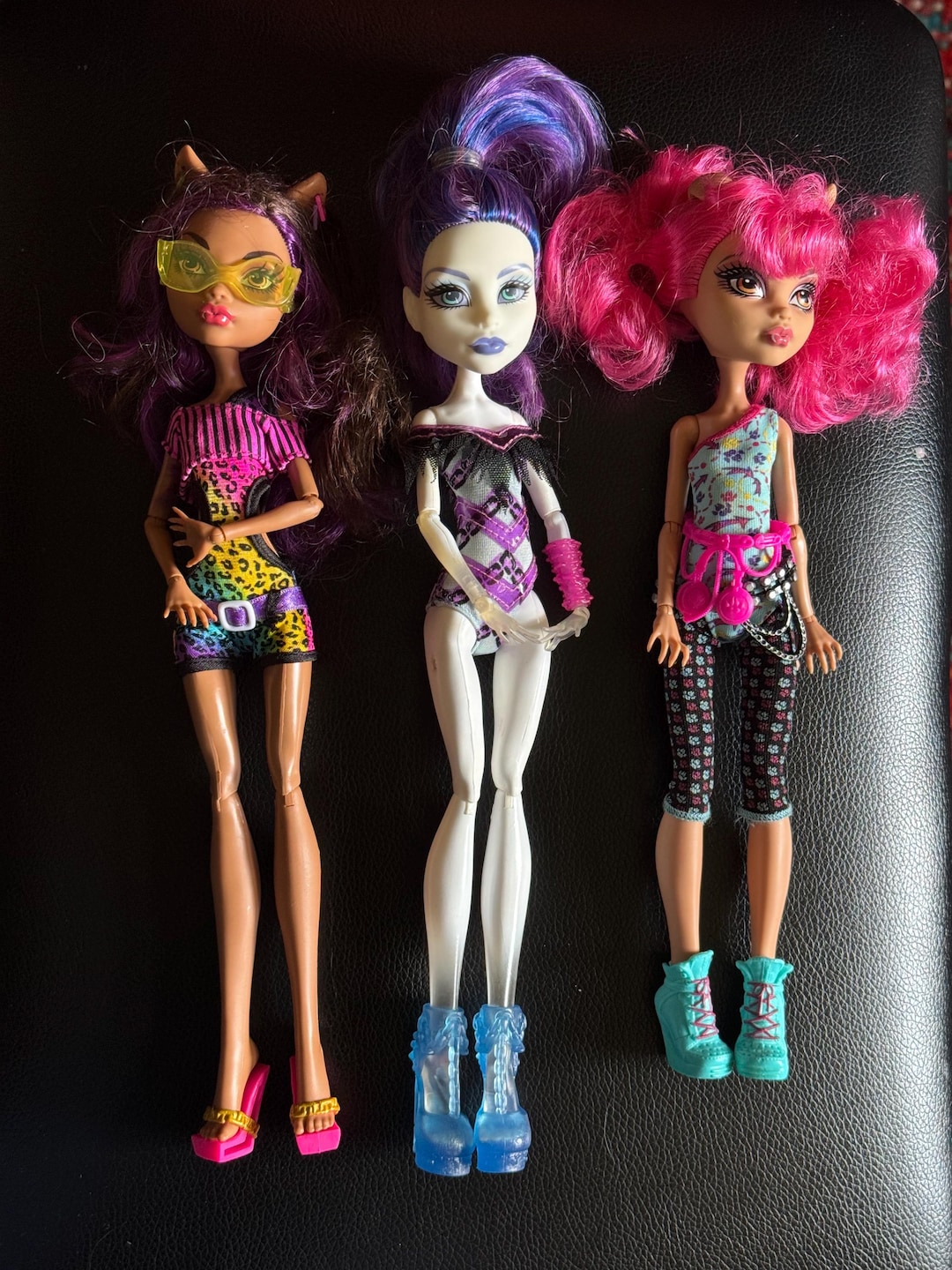 G1 Vintage Monster High Dolls. Gloom Beach Clawdeen, Swim Class Spectra ...