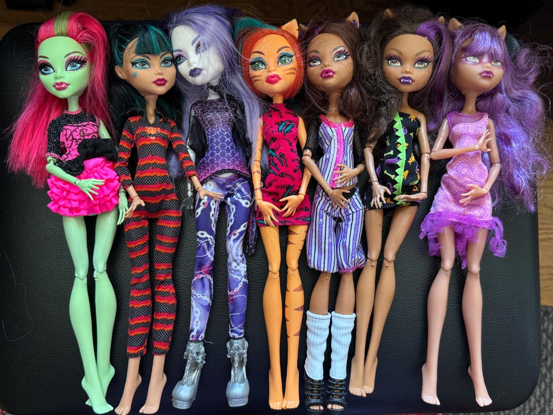 G1 Vintage Monster High Dolls. Cleo, Clawdeen, Venus, Spectra, Toralei ...