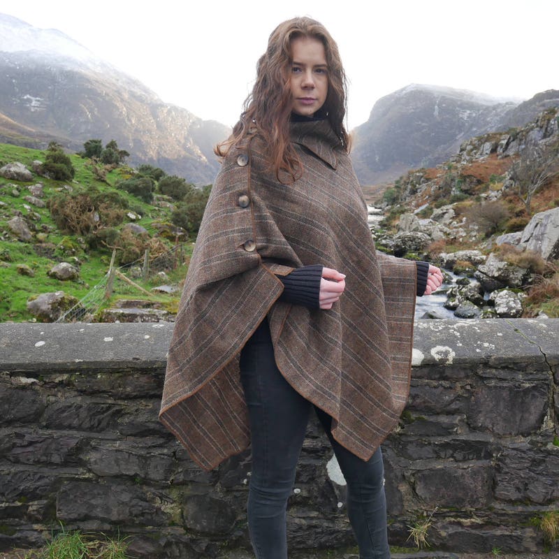 Plaid Cape Green - Etsy UK