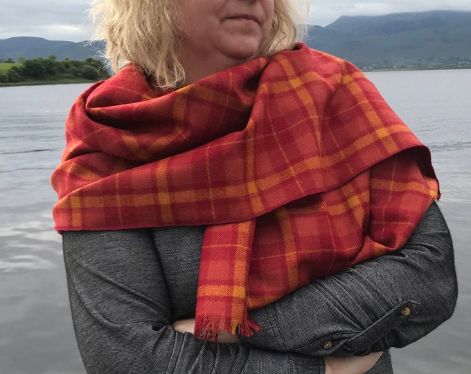 Irish Tweed Wool Shawls - Ring of Kerry Crafts