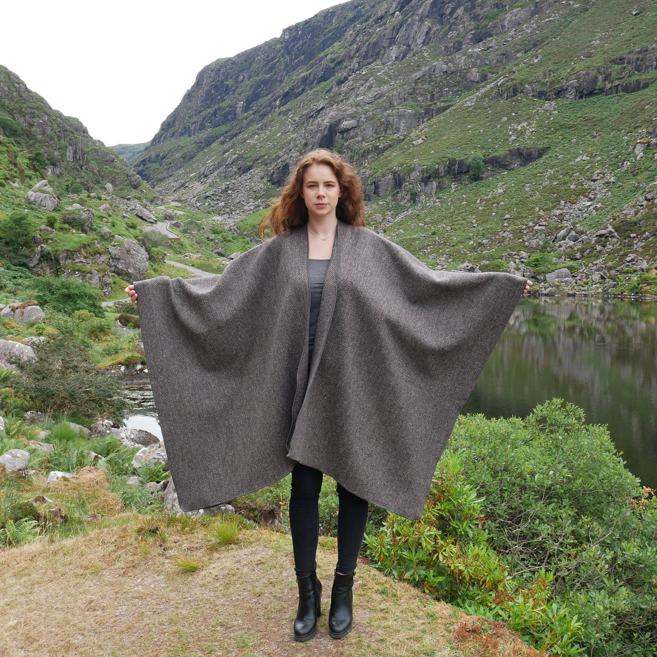 Irish Donegal tweed wool ruana,wrap, arisaid - 100% Pure New Wool ...