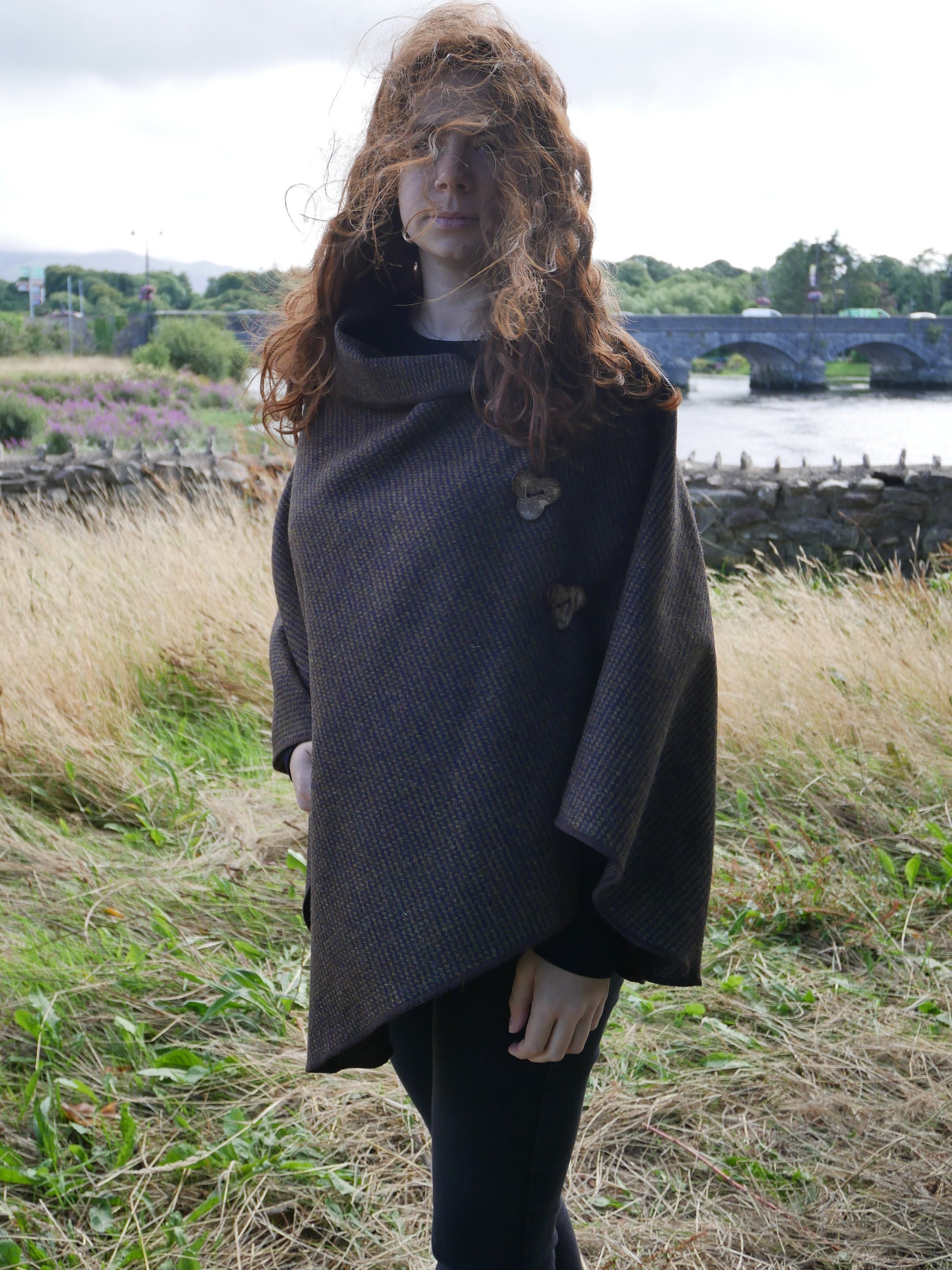 Versatile 3in1 - Irish tweed poncho, cape & shawl - brown / bronze ...