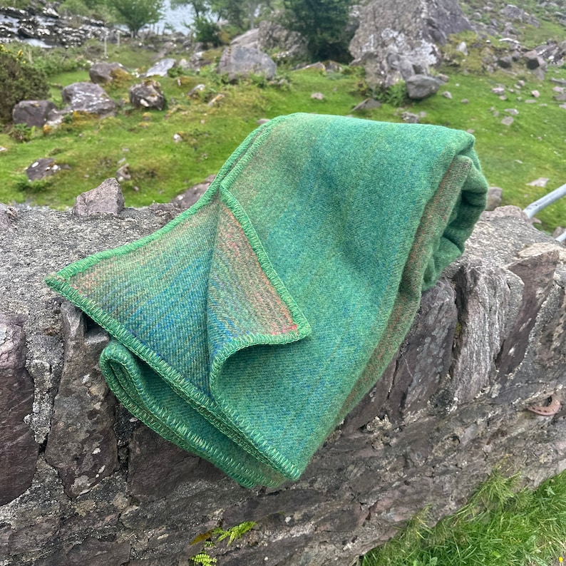 Luxurious Heavy 100% Pure New Irish Wool Blanket – Mulesing-free ...