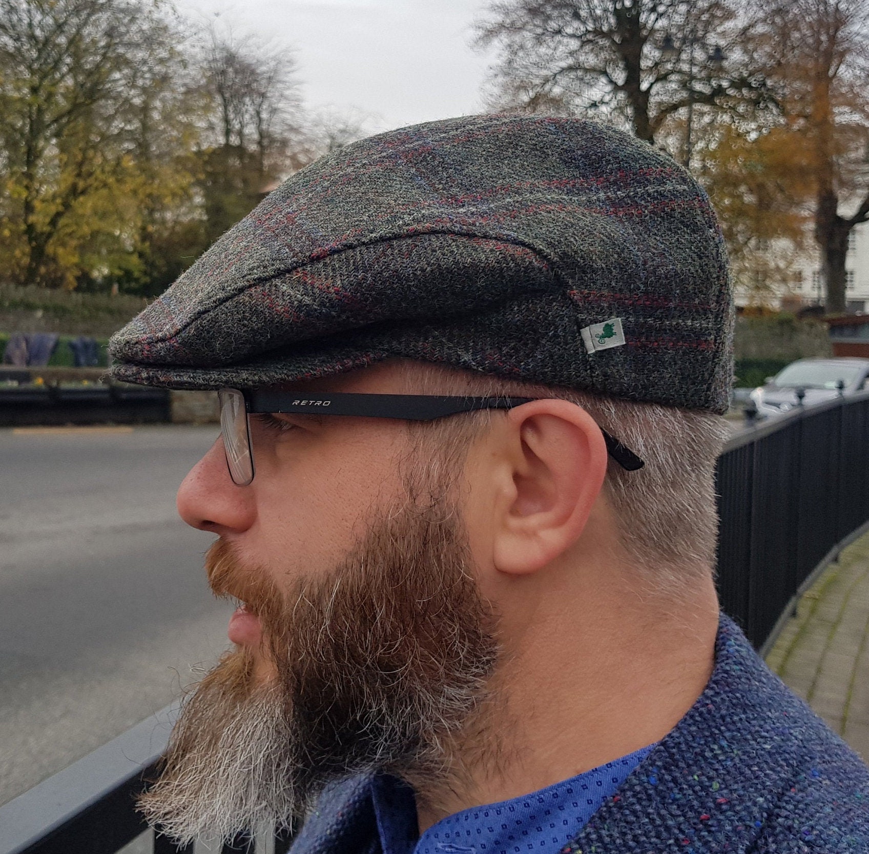 Traditional Irish tweed flat cap - Paddy cap - green/red/blue tartan, plaid check - 100% wool ...