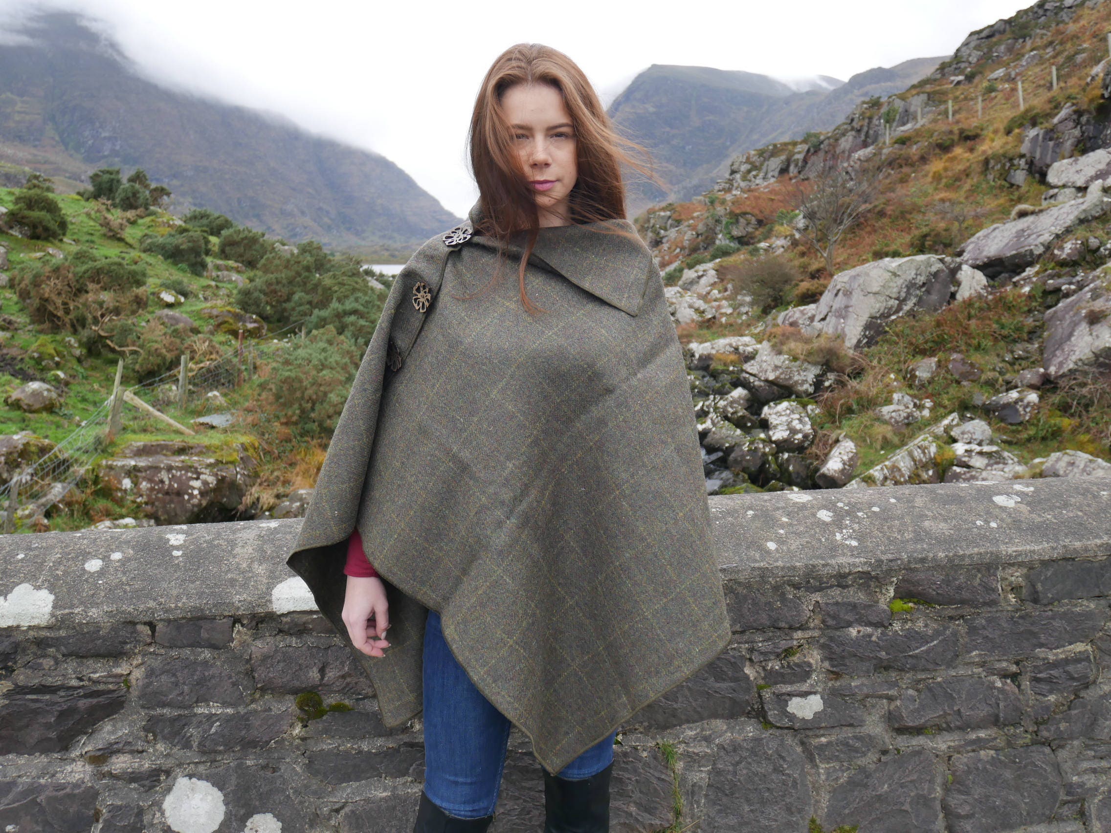 Irish Donegal tweed poncho, cape & shawl - 100% Pure New Irish Wool ...