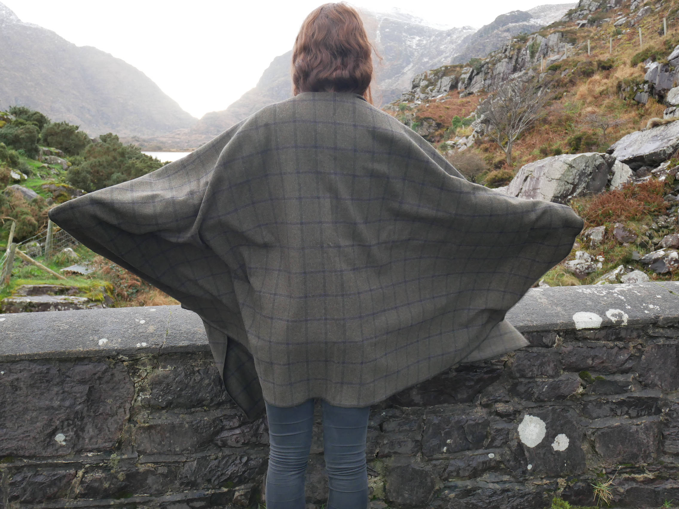 Irish tweed ruana, Irish wrap, large shawl -arisaid - moss green ...