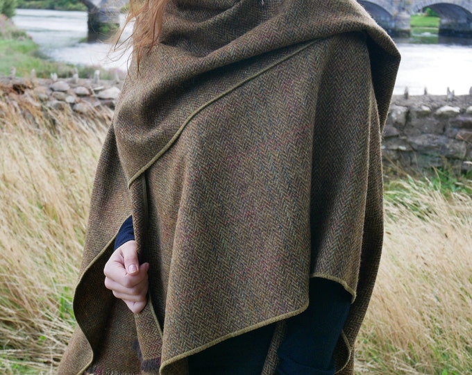 Irish Wool Ruana Wrap - Ring of Kerry Crafts