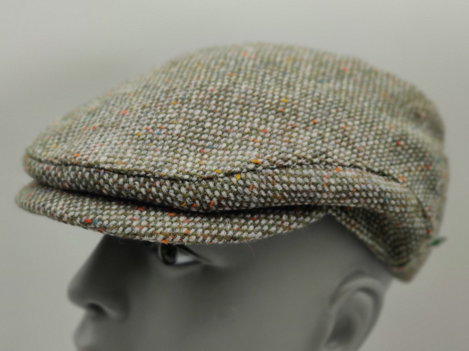 Traditional Irish Donegal Tweed Flat Cap - Classic Green Grey Fleck ...