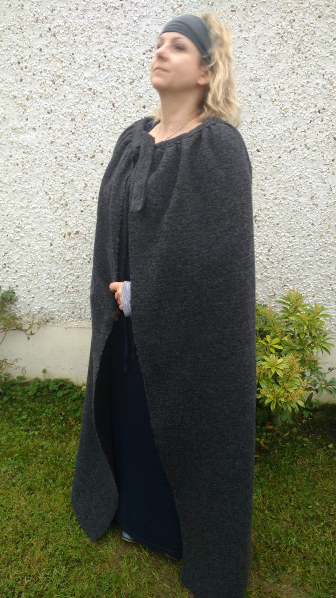 Medieval Wool Cloak - 100% Wool - Worsted Wool - Broadcloth - Charcoal ...