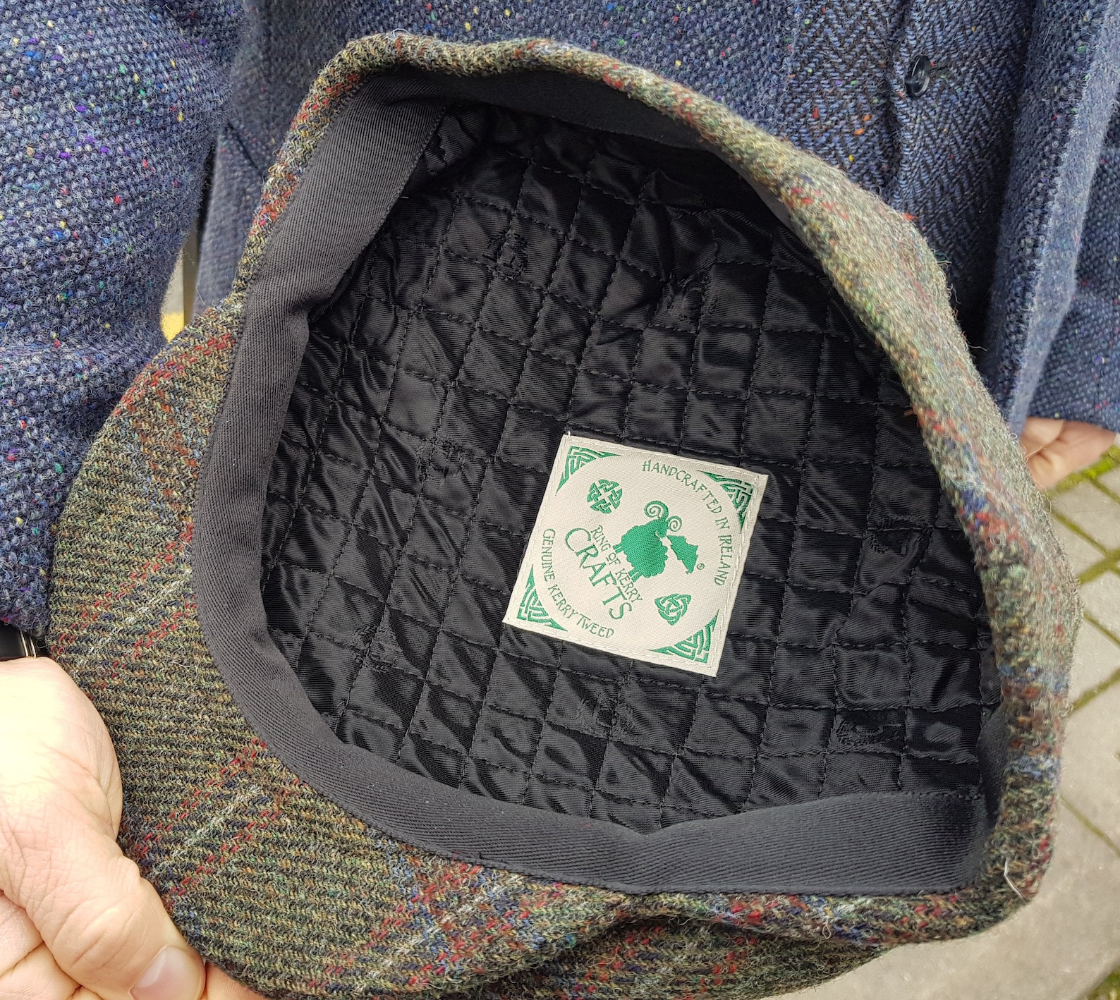 Traditional Irish Tweed Flat Cap - Paddy Cap - Green/red/blue Tartan ...