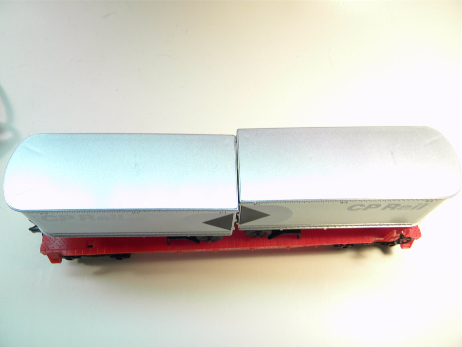 Lionel 9149 Canadian Pacific CP Rail Flat Car With Piggyback Vans O ...