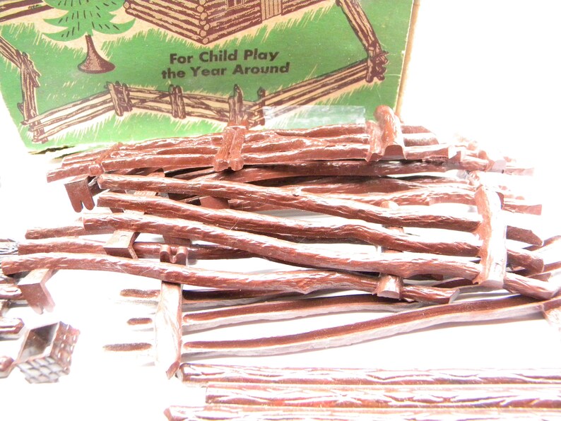 Plasticville LC-2 Log Cabin Kit 1950's O Gauge - Etsy
