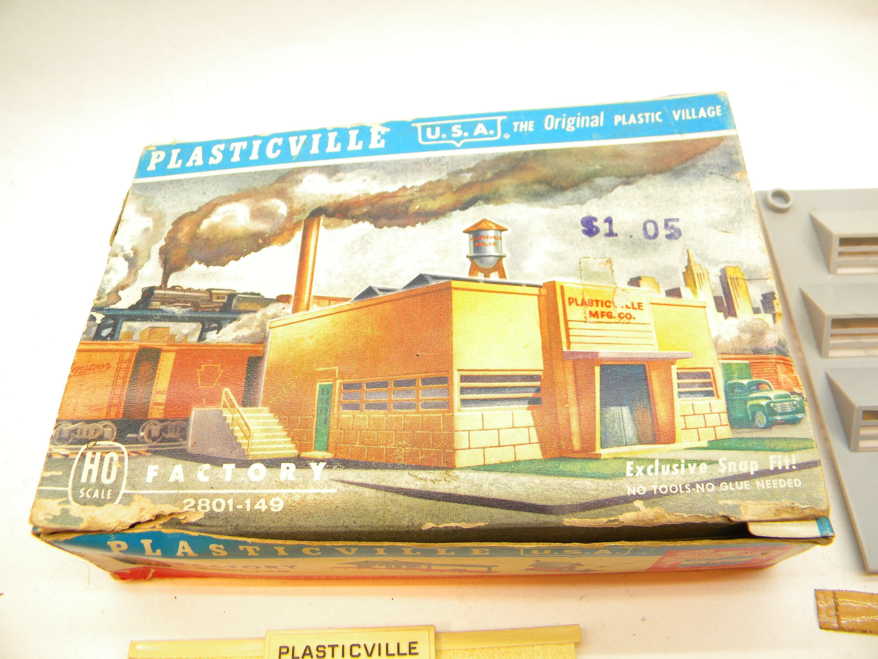 Plasticville HO 2801 Factory Has Original Hard to Find Water Tower ...