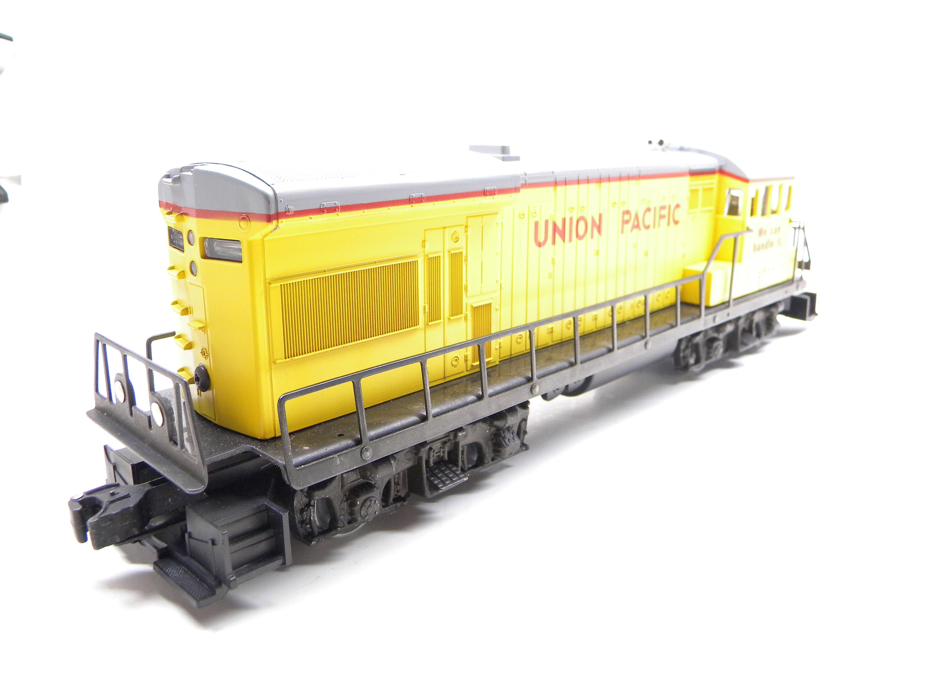 Lionel 8573 Union Pacific U36B Diesel Dummy Locomotive With Horn O ...