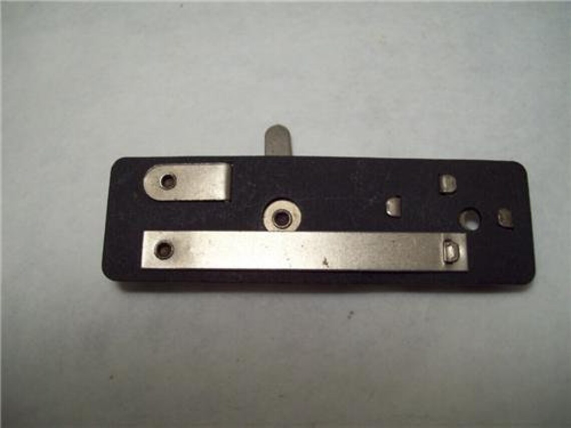 Lionel Prewar UTC Universal Lockon Fits Both Standard Gauge and O Gauge ...