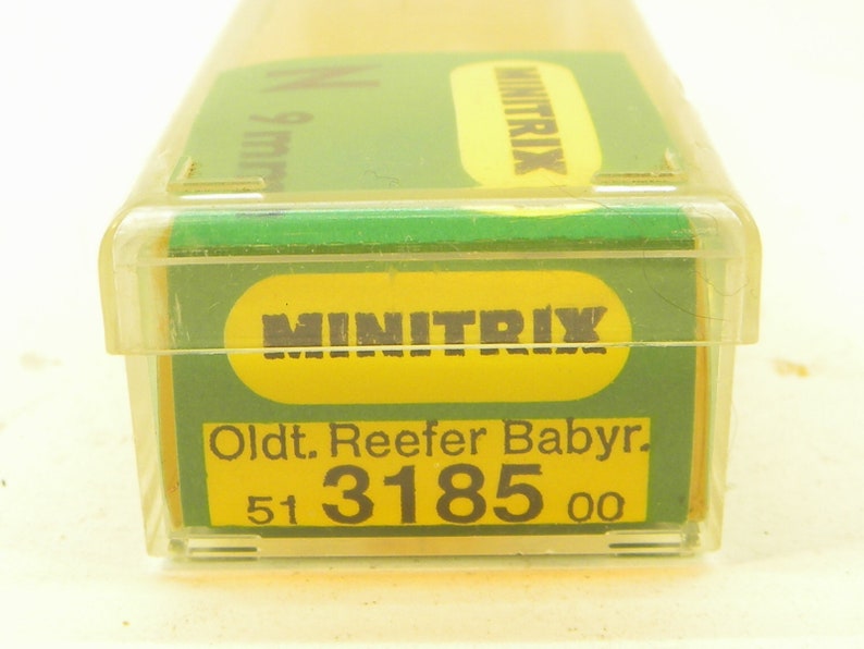 Minitrix 3185 Baby Ruth Woodside Refrigerator Car N Gauge - Etsy Minitrix 3185 Baby Ruth Woodside Refrigerator Car N Gauge - Etsy