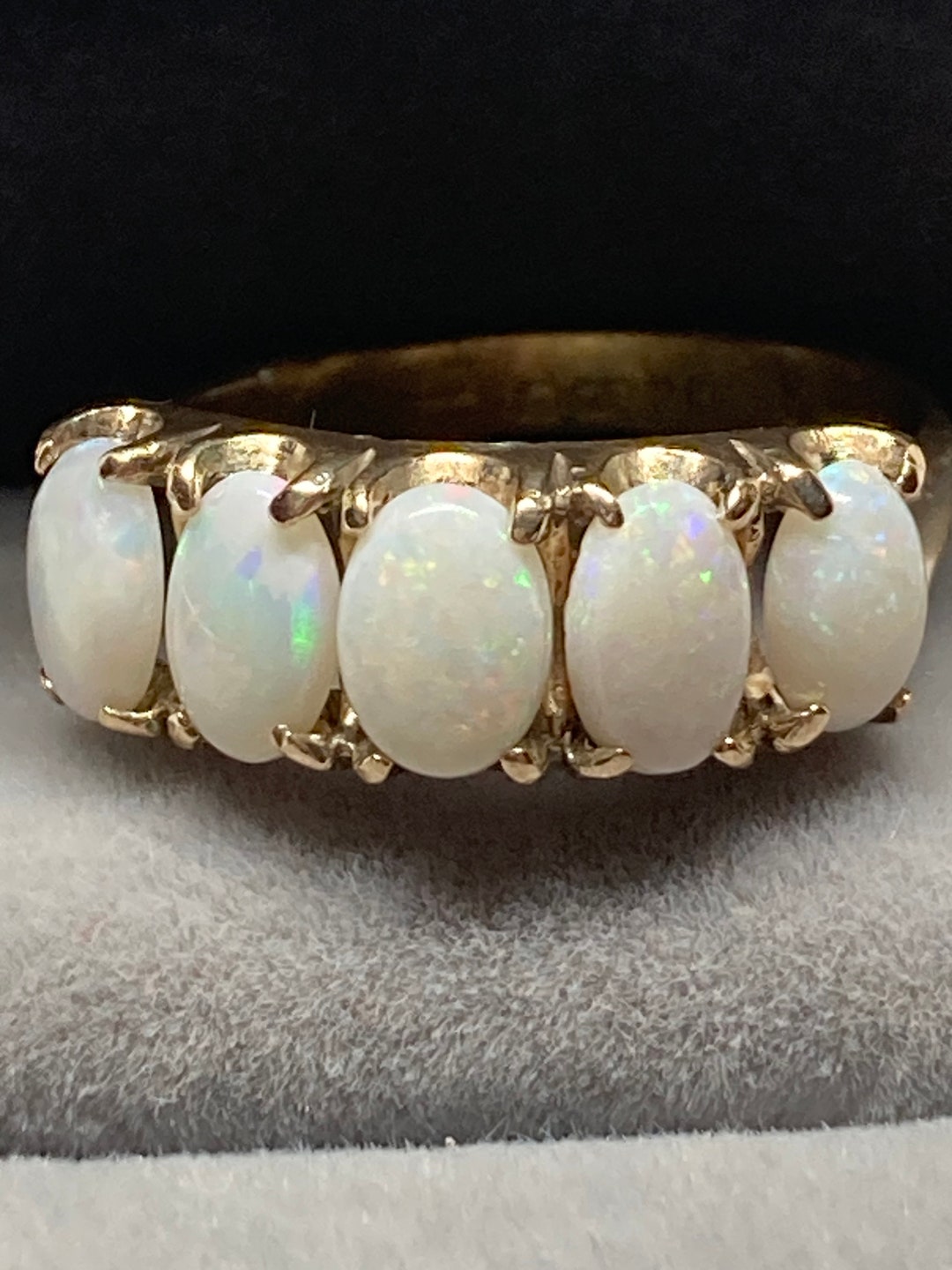 Stunning Vintage English Hallmarks 375 9ct Gold 5 Stone Australian ...