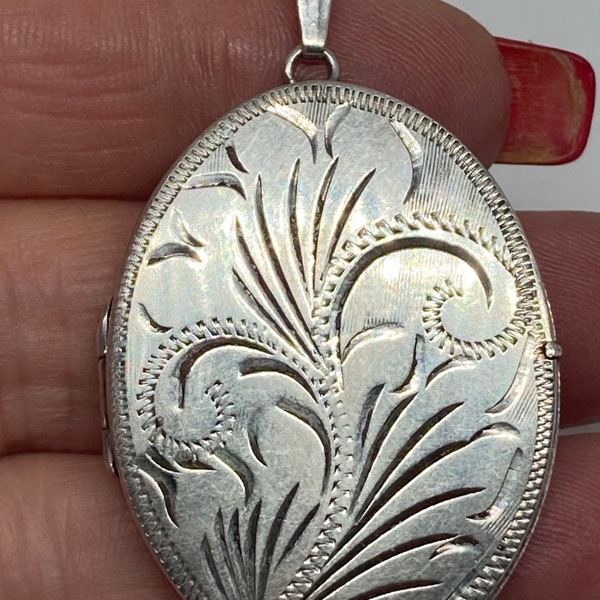 Large Silver Locket - Etsy