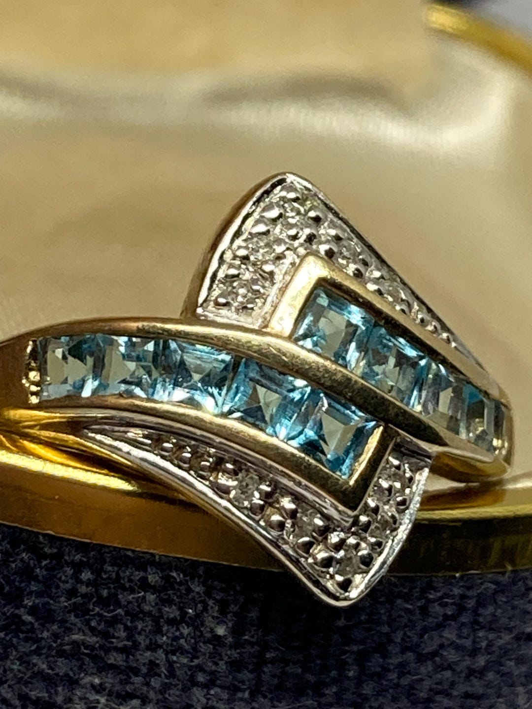 9ct Yellow Gold Sqare Cut Blue Topaz & Diamond Crossover Ring Size N ...