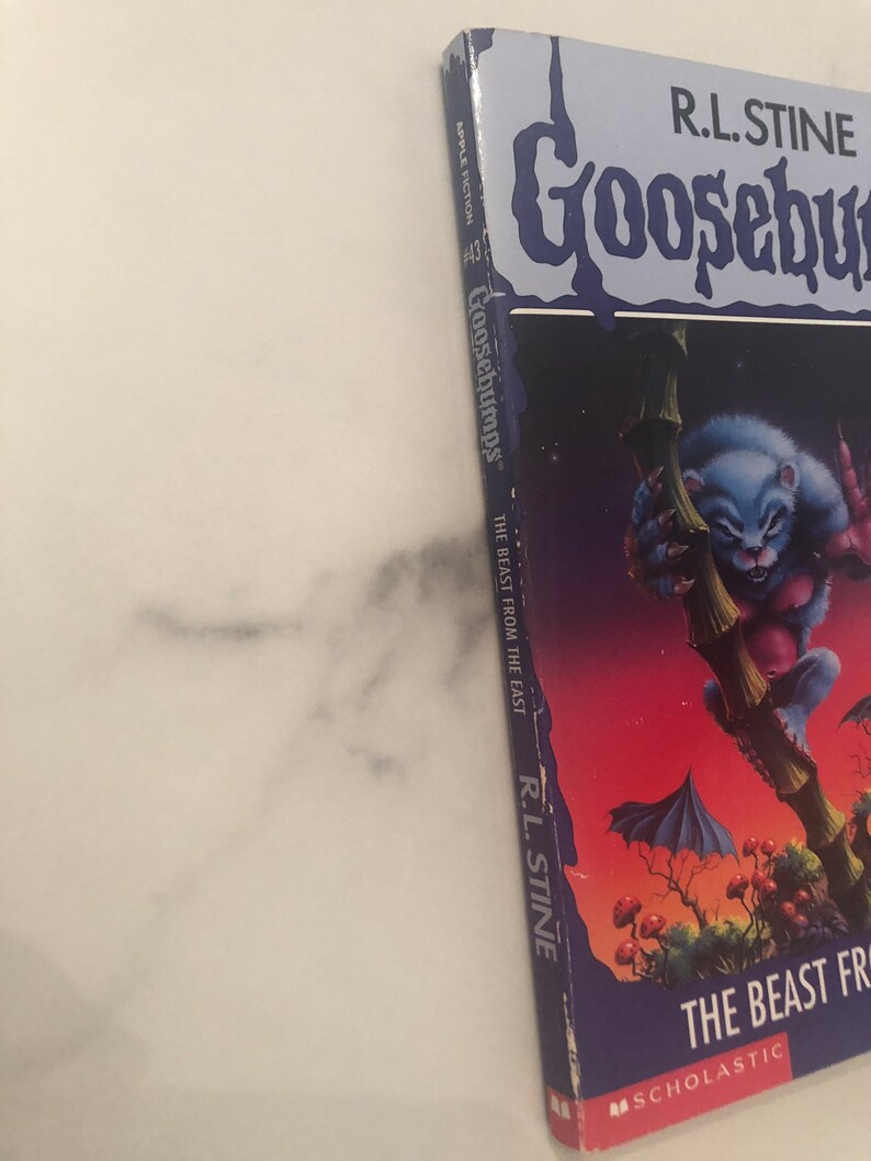 Goosebumps “the Beast From the East”r.l.stine Vintage Book #43 ...