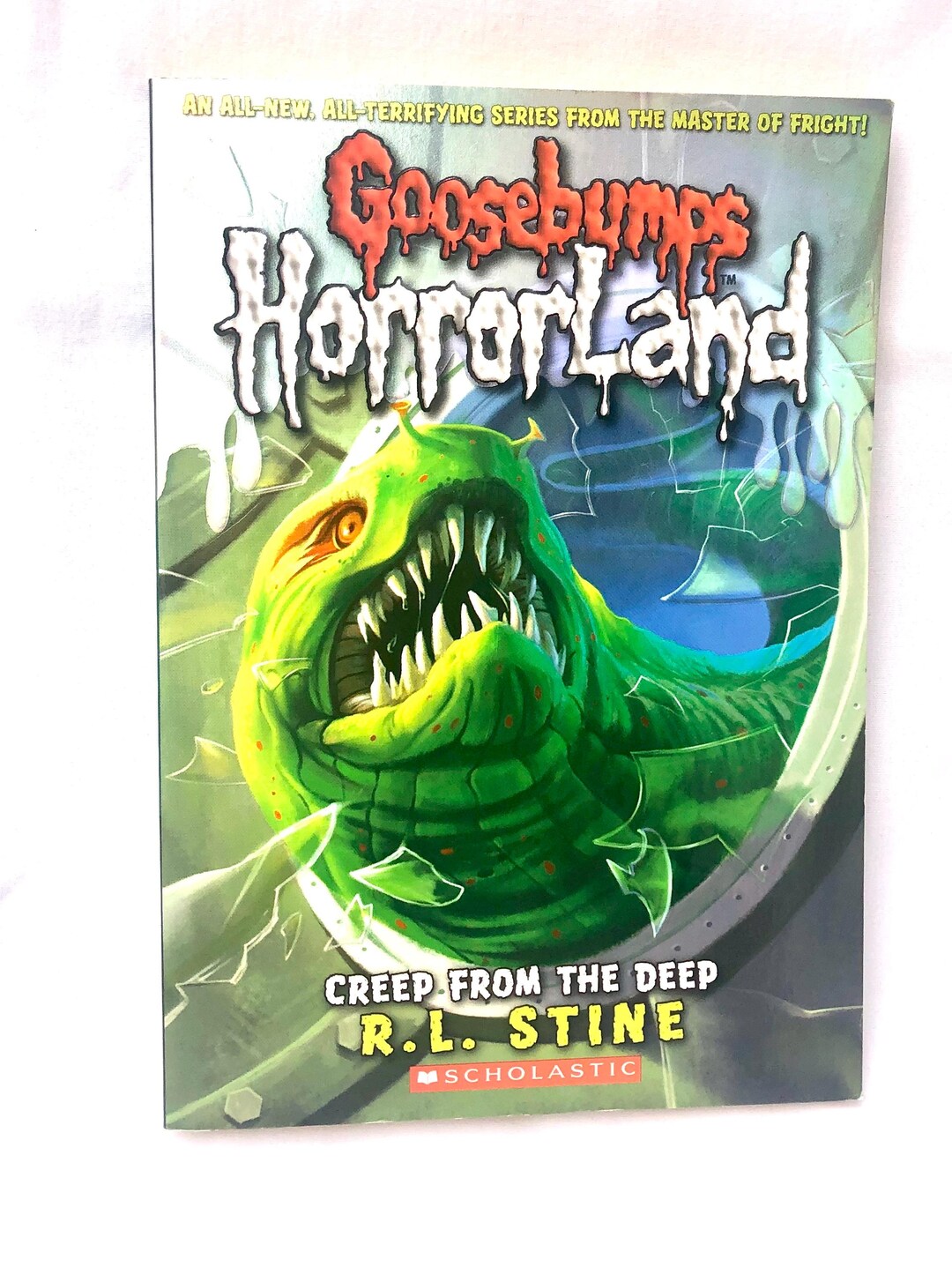 Goosebumps Horrorland #2 ~ Creep From the Deep - Paperback, R L Stine ...
