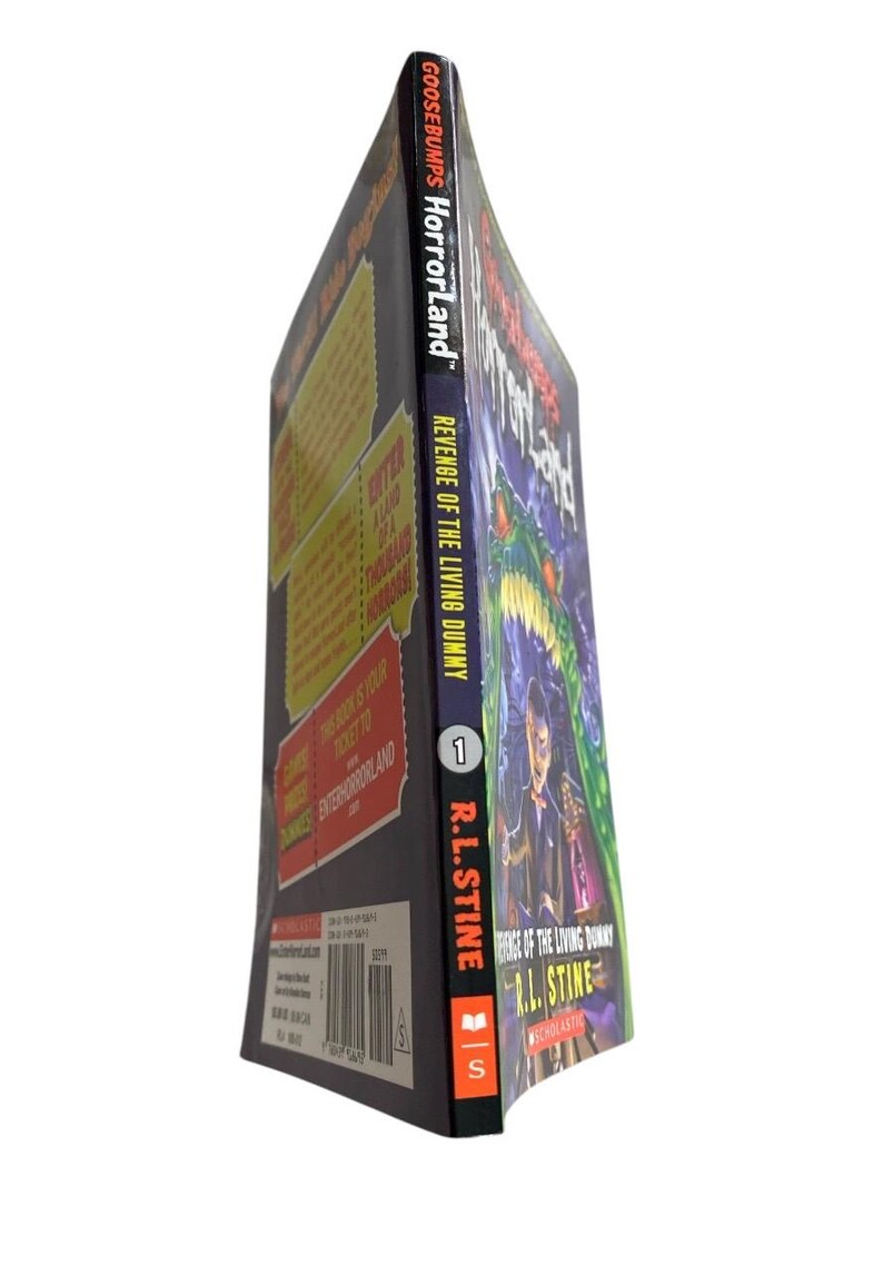 Goosebumps Horrorland #1 ~ Revenge of the Living Dummy ~ by R.L. Stine ...