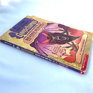Goosebumps ~ Give Yourself Goosebumps # 3 ~ “trapped in Bat Wing Hall ...