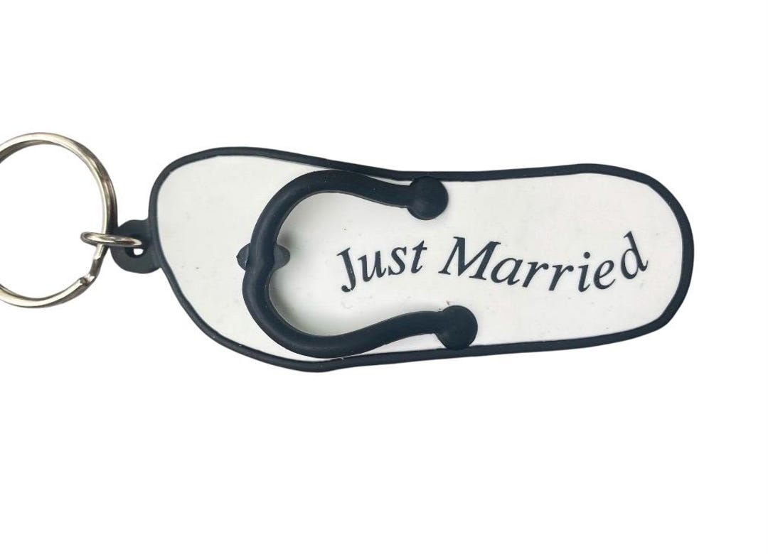Mini Flip Flop Just Married Keychain Beach Favors Honeymoon Gifts - Etsy