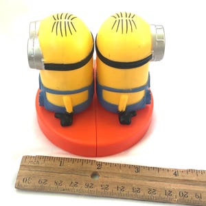 Despicable Me -happy Sad - Hockey Minions Mcdonald's Happy Meal Vintage ...