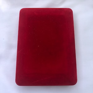 Vintage Makeup Beauty Red Velvet Case With Mirror , Beauty Accessories ...