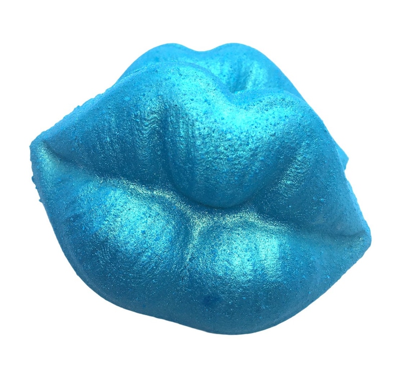 Teal Blue Pucker up Lip Bath Bomb Pucker up Pucker up Lip - Etsy