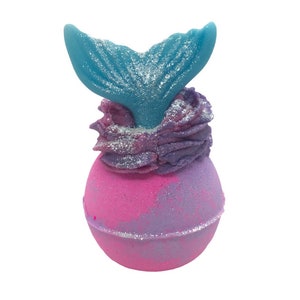 Mermaid Bath Bomb Mermaid Bubble Bath Mermaid Party Favor Bath Bomb ...